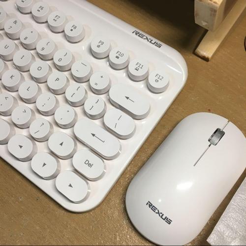 Jual REXUS Set Wireless Keyboard + Mouse KM9 - Kota Bandung ...