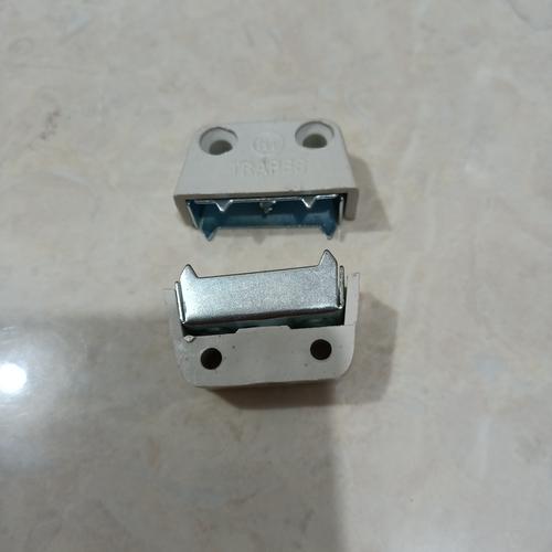 Jual SEKAT PEMBATAS LEMARI TRAPES HARGA 2 PCS AMBALAN TRAPES SEKAT ...