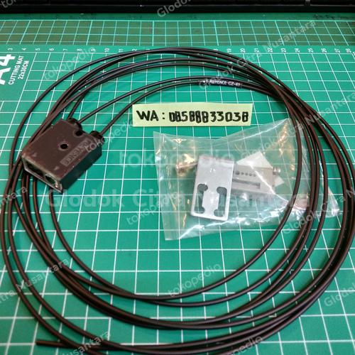 Jual Keyence CZ-41 RGB Digital Fiberoptic Sensor, Reflective Sensor ...