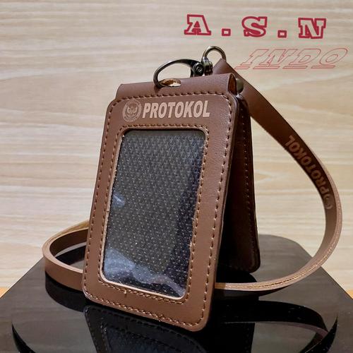 Jual Id Card Kulit Lipat Magnet PROTOKOL Id Card Kulit PROTOKOL Lipat ...