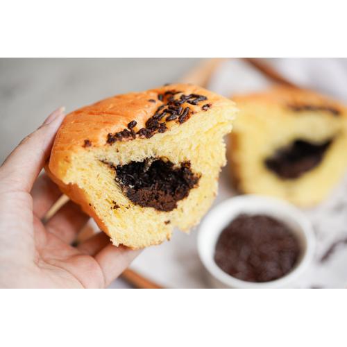 Jual Royale cavalerie Bluder coklat meses - roti premium - Roti jadul ...