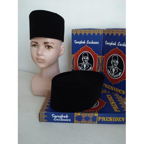 Jual Kopiah peci songkok hitam polos anti air merek presiden tinggi 9cm ...