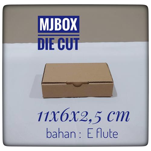 Jual kardus uk. 11x6x2,5 cm...box karton model pizza/die cut - Jakarta ...
