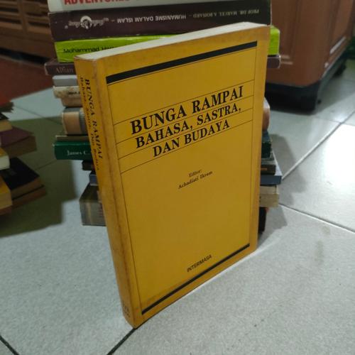 Jual buku original - bunga rampai bahasa dan sastra dan budaya oleh ...