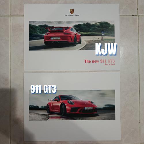 Jual Poster Brosur Leaflet Katalog Porsche 911 GT3 Taycan A4 - 911 GT3 - Kota Surabaya - KJW ...