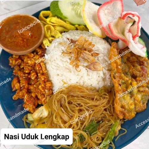 Promo Nasi Uduk PAKET SUPER LENGKAP enak pesanan nasi box ricebox gojek ...