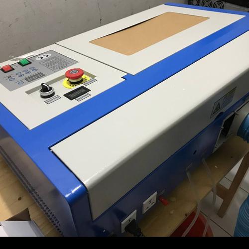 Jual CO2 Laser Cutting Machine Engraving 40W 50W 60W 100W Mesin Laser ...