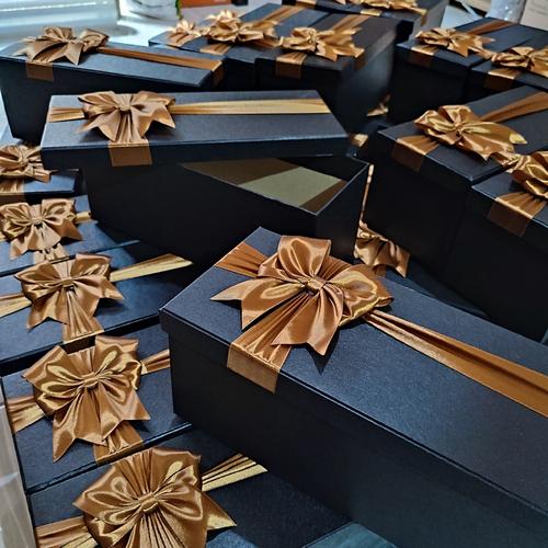 Jual KOTAK KADO HAMPERS BOX HADIAH SPESIAL BOX TUMBLER / BOTOL HARDBOX ...