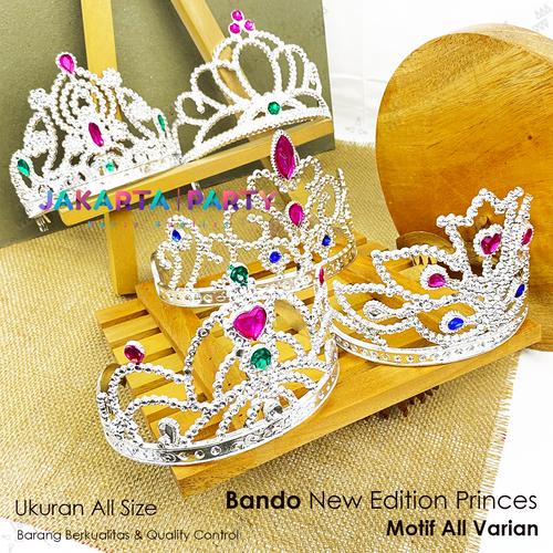 Promo Mahkota Tiara Silver Kecil / Mahkota Ultah / Crown Tiara Kecil ...