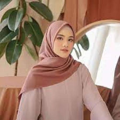 Jual Segi Empat Bella Square Laser Cut Jilbab Murah Myoutfit Paris Polos - Hijau Botol - Kab ...