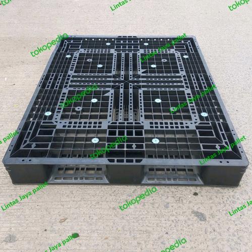 Jual Pallet plastik ukuran 140x110x15 cm / Palet plastik bekas - Kab ...