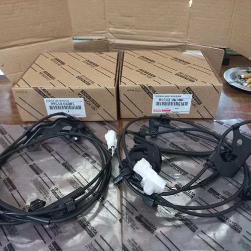 Jual sensor speed sensor ABS depan Fortuner vrz Hilux Revo original ...