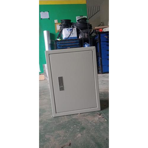 Jual Box panel PM 30x40x20 cm kunci push - Kab. Tangerang - Huga pp ...