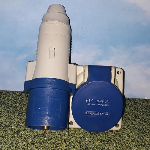 Jual Stop Kontak Legrand 3P 3 pin 16A IP44 + PLUG Inbow IB - Jakarta ...