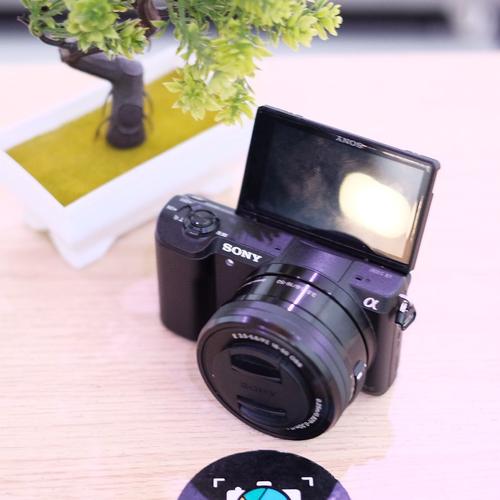 Jual kamera mirrorless Sony a5100 with lensa kit 16-50mm oss putih ...
