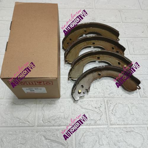 Jual BRAKE SHOE KAMPAS REM TROMOL BELAKANG DAIHATSU GRANDMAX LUXIO ...