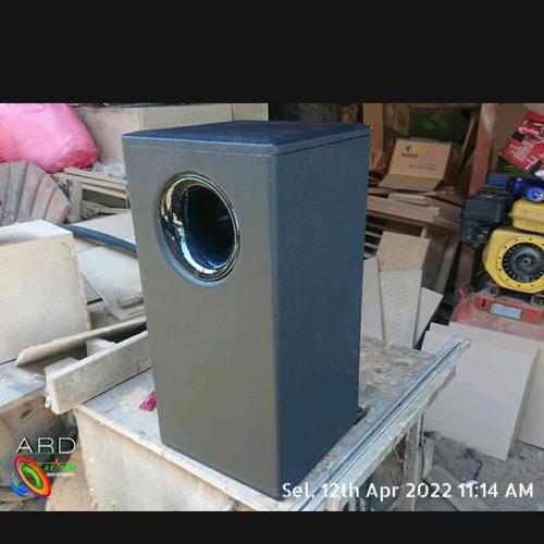 Jual Subwoofer aktif bazooka bazoka basoka basstube legacy energy 6 ...