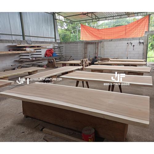 Jual Slab papan kayu trembesi suar top table 2,5 meter - Kab. Jepara ...