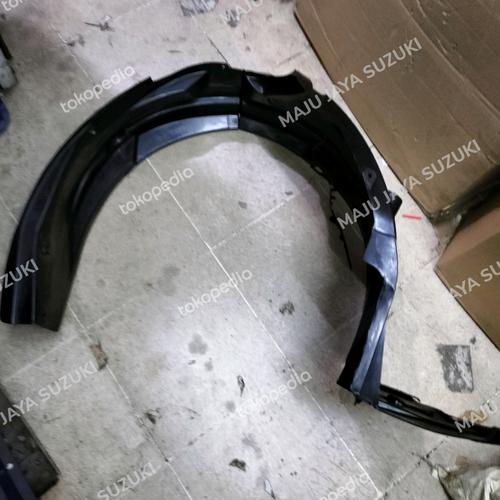 Jual LINER FENDER DEPAN ALL NEW BALENO / BALENO HATCHBACK ASLI - Kanan ...