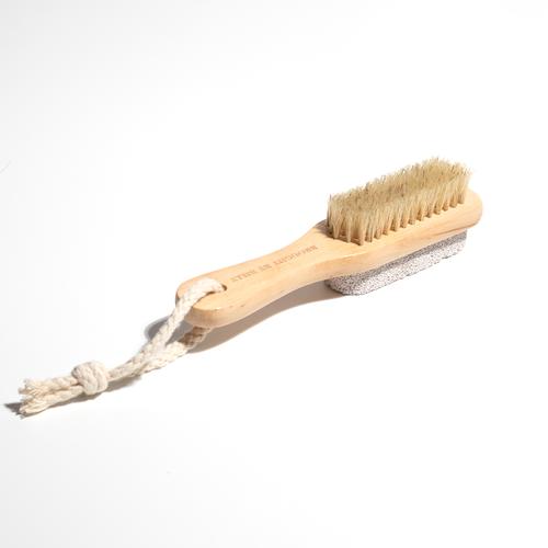 Jual Foot Brush + Punice by Brought by Billy - Kota Bekasi - Brought by ...