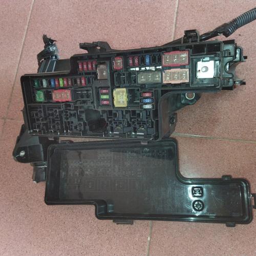 Jual FUSE BOX SIKRING INOVA REBORN FORTUNER VRZ HILUX REVO DIESEL ...