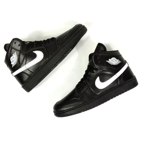 Jual sepatu sneakers pria jordan 1 high hitam logo putih ukuran 40-44 ...