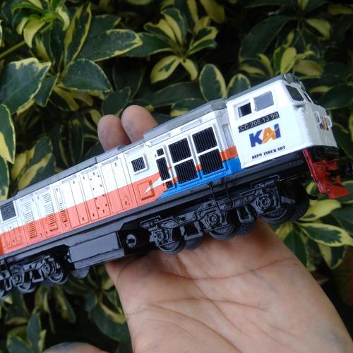Jual miniatur kereta api lokomotif cc206 skala ho - Kab. Blitar ...