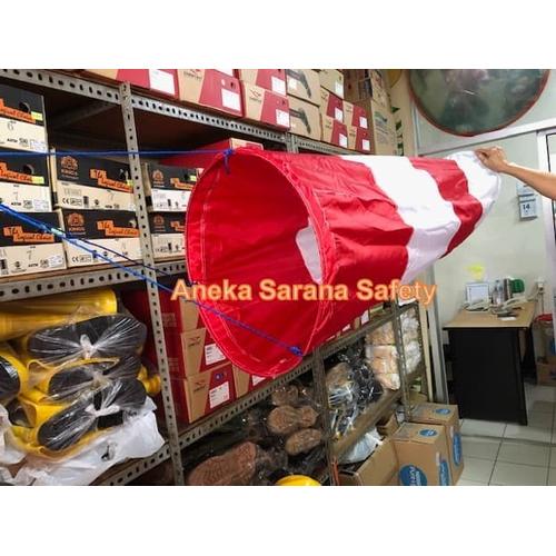 Jual Wind Sock Merah Putih 50cm x 25cm x 150cm - Jakarta Utara - Aneka Sarana Safety | Tokopedia