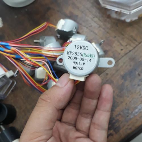 Jual Dinamo Motor Swing AC Midea Sanken Kuping Miring Cristal - Jakarta ...