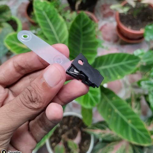 Jual Jepit penjepit id card nametag plastik hitam karyawan kantor bank ...
