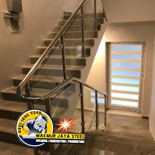 Jual railing stainless kaca tangga / Reling Stenlis Pemasangan Rapi ...