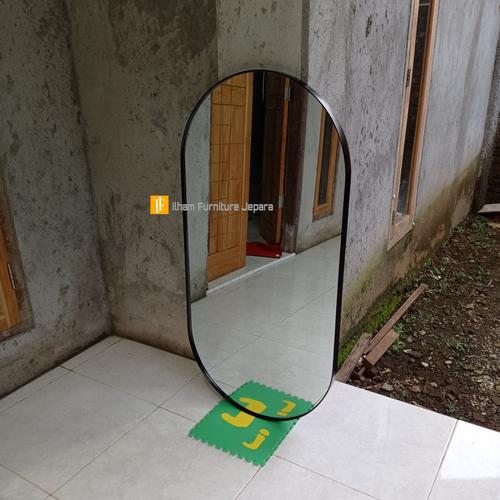 Jual cermin oval 60 X 120 / cermin Lis besi hitam - Kab. Jepara ...