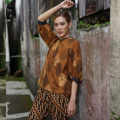 Jual NUUUN BATIK SET BLOUSE WANITA CLARISA SERIES Exclusive Desain ...
