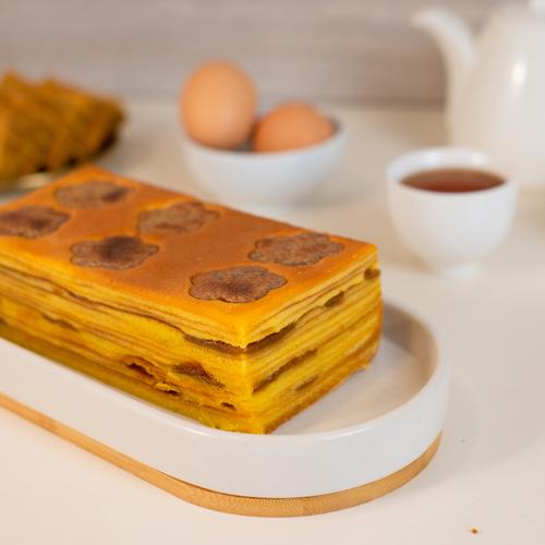 Jual LeGita Cakes Lapis Lempok Durian Premium 19x19 Khas Pontianak ...