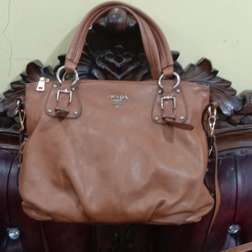 Jual tas prada milano - Kab. Bogor - PrelovedLuxuryBranded | Tokopedia
