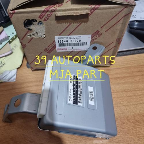 Jual Ecu Computer ABS Land Cruiser VX100 Cygnus Lexus LX470 89540-60070 ...