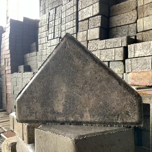 Jual Topi uskup press tebal 6cm / paving block / konblok - Kab. Bogor ...