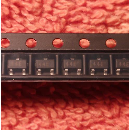 Jual Original New SOT23 SMD 44E 44 Hall Effect Sensor Switch SMD Hall ...