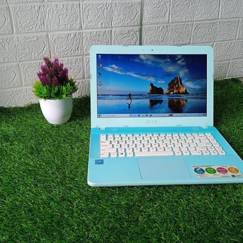 Jual Laptop Asus X441Na Ram 2Gb Hdd 500gb Warna biru cantik - Kota ...