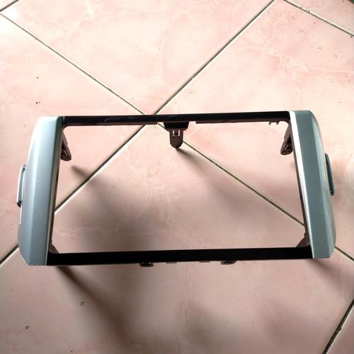 Jual panel tv head unit Innova reborn original 9 inch - Kota Bekasi ...