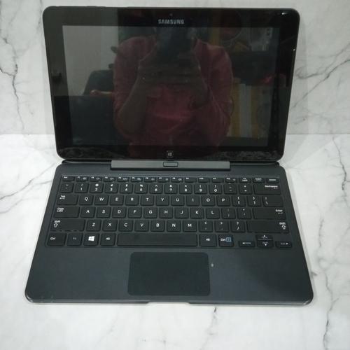 Jual PRELOVED!! Samsung Ativ 700T Notebook XE1700T1C 12inch Laptop ...