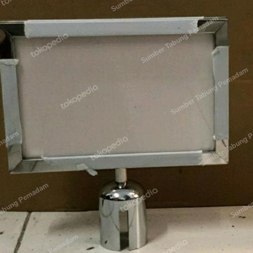 Jual Sign Frame A4 Potrait Signage Poster/ Papan Tiang Antrian - Kota ...