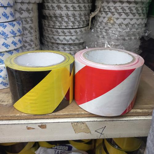 Jual lakban lantai police line 96 mm x 33 meter/vinyl kuning hitam ...