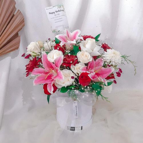 Jual Bloom Box Bulat - Bunga Fresh Asli Dalam Box - Hadiah Bunga - Kab ...