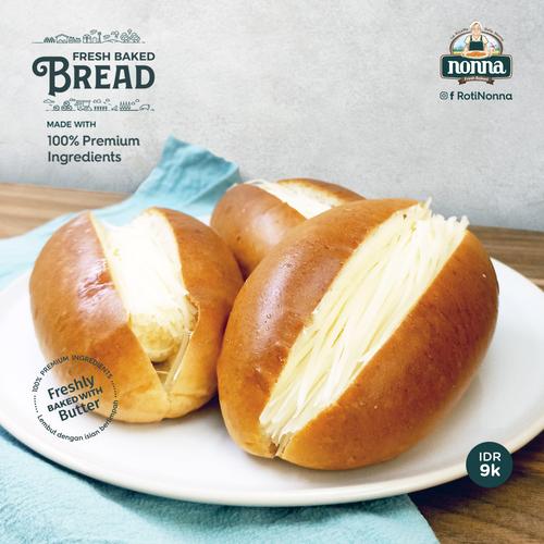 Jual Vanilla Cream Cheese, Roti Nonna isi Krim Vanila dengan Taburan ...
