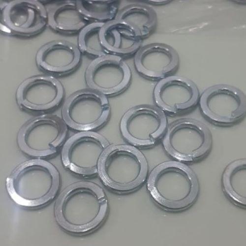 Jual (10 pcs) RING VER M4 PUTIH 4MM GALVANIS SPRING WAHSER M4 RING PER ...