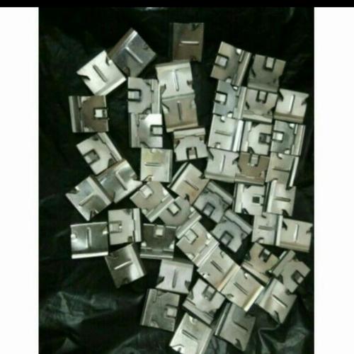 Jual klip kancingan flipit kaca pintu bagian luar Jeep cherokee XJ ...