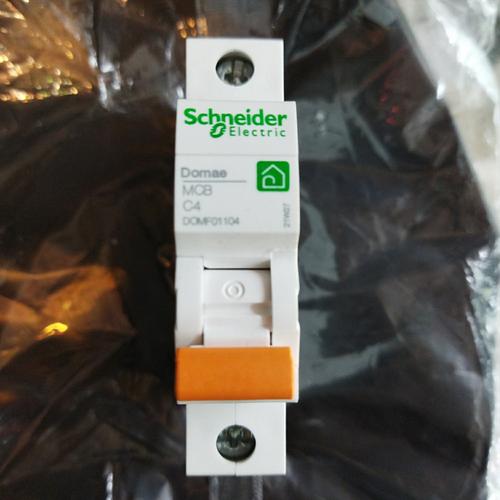 Jual MCB (Mini Circuit Breaker) Domae Schneider 4A 4 Ampere Amper 1 Pole - Kota Surabaya - Suara ...