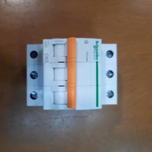 Jual mcb schneider 3 phase 63a original - Jakarta Pusat - zio elektrik ...
