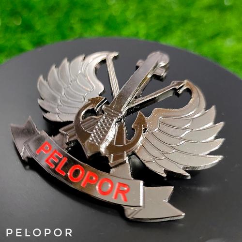 Jual BRIVET BREVET WING PELOPOR SUSUN HITAM - Jakarta Timur ...